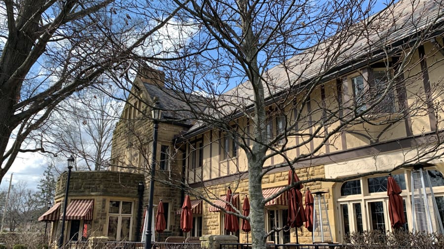 The Gorgeous Granville Inn - Honest Full Review - Sand and Snow